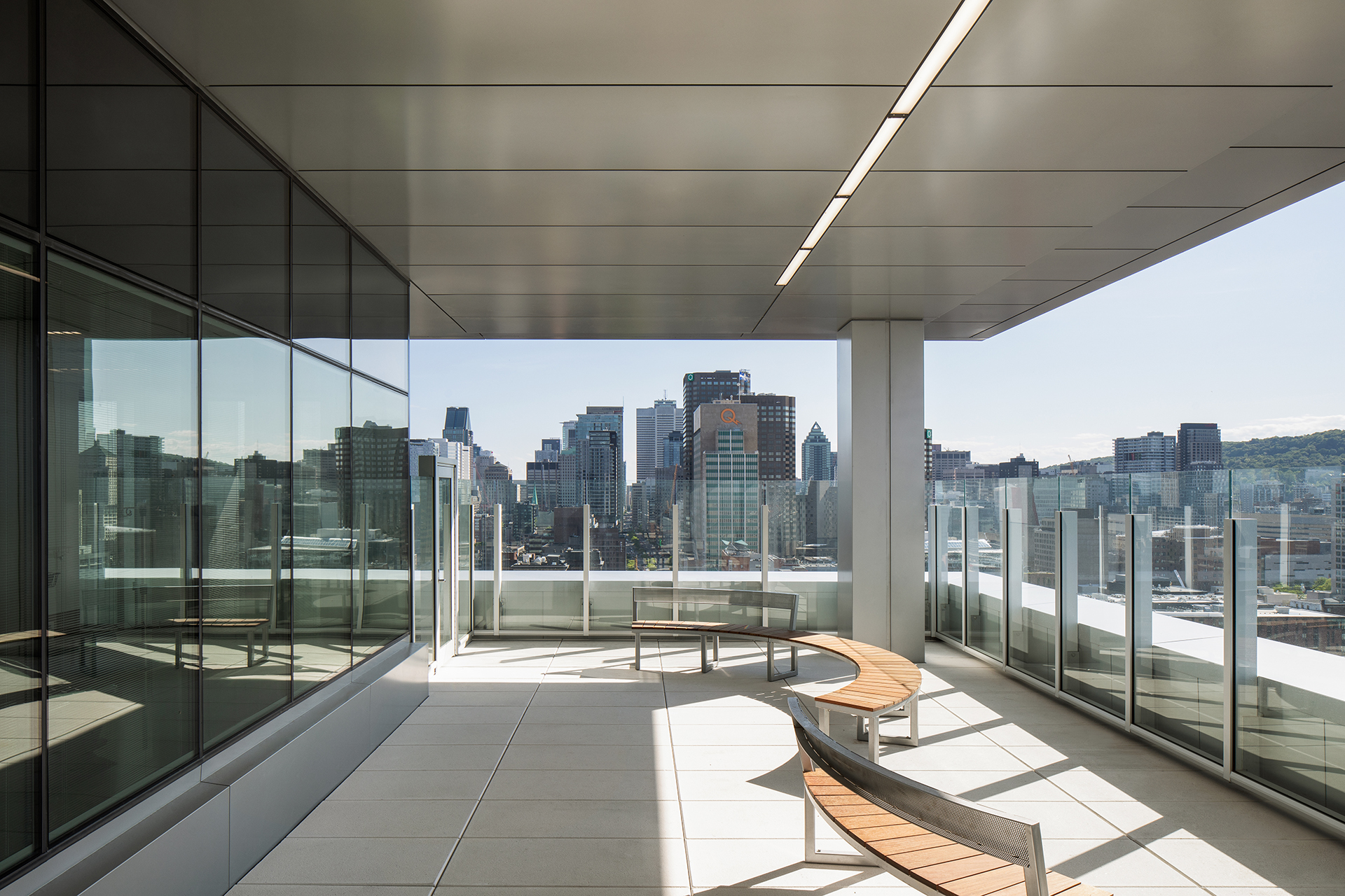 Last phase of the new CHUM hospital complex in downtown Montreal ...