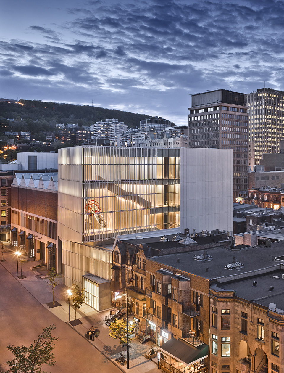 Pavillon pour la Paix Michal et Renata Hornstein du Musée des Beaux ...
